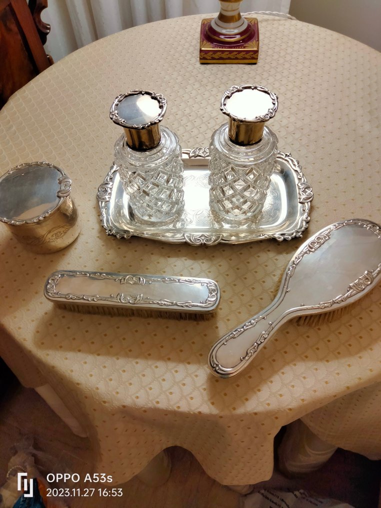Antique silver metal toilet set, 6 pieces, of elegant stylistic ...