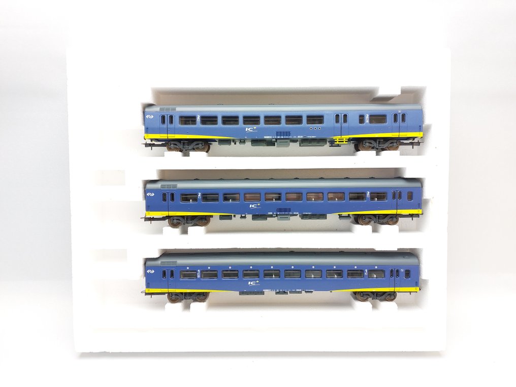 Lima H0 - 149824 - Model train passenger carriage set (1) - IC+ carriages, set of 3 - NS - Catawiki