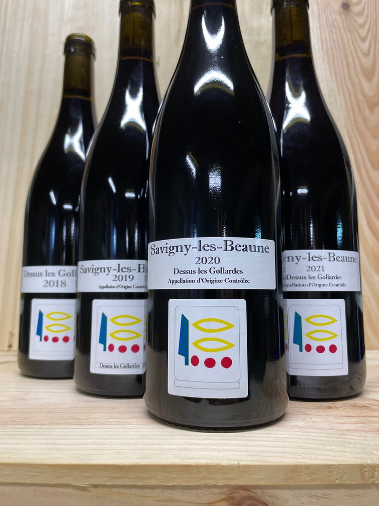 Domaine Prieuré Roch, Savigny-les-Beaune, Dessus Les Gollardes; 2018 ... Domaine Prieuré Roch, Savigny-les-Beaune, Dessus Les Gollardes; 2018 ...