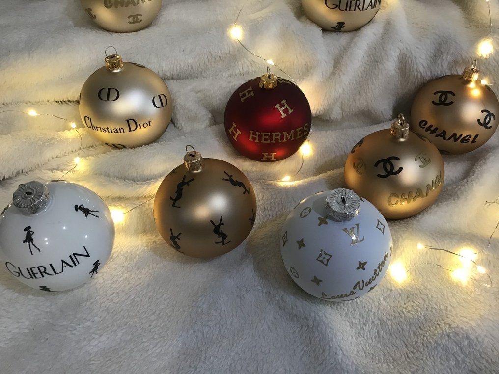 Ydderf - sculptuur, Lot de 12 grosses boules de Noël de Luxe, Chanel ...