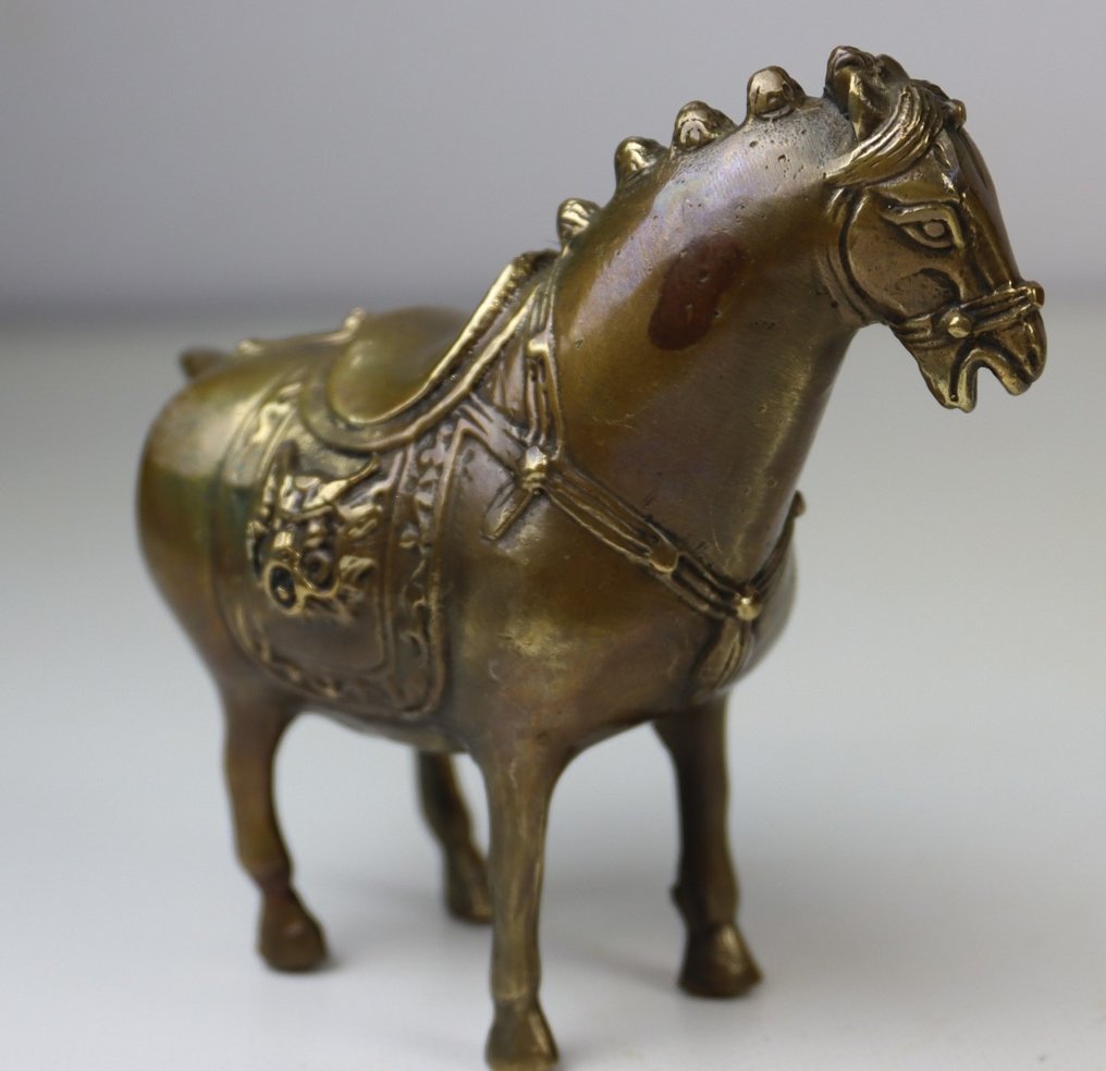 Beeldje - Bijzonder mooi beeld van Tang paard - (1) - Brons (gepatineerd) - Catawiki