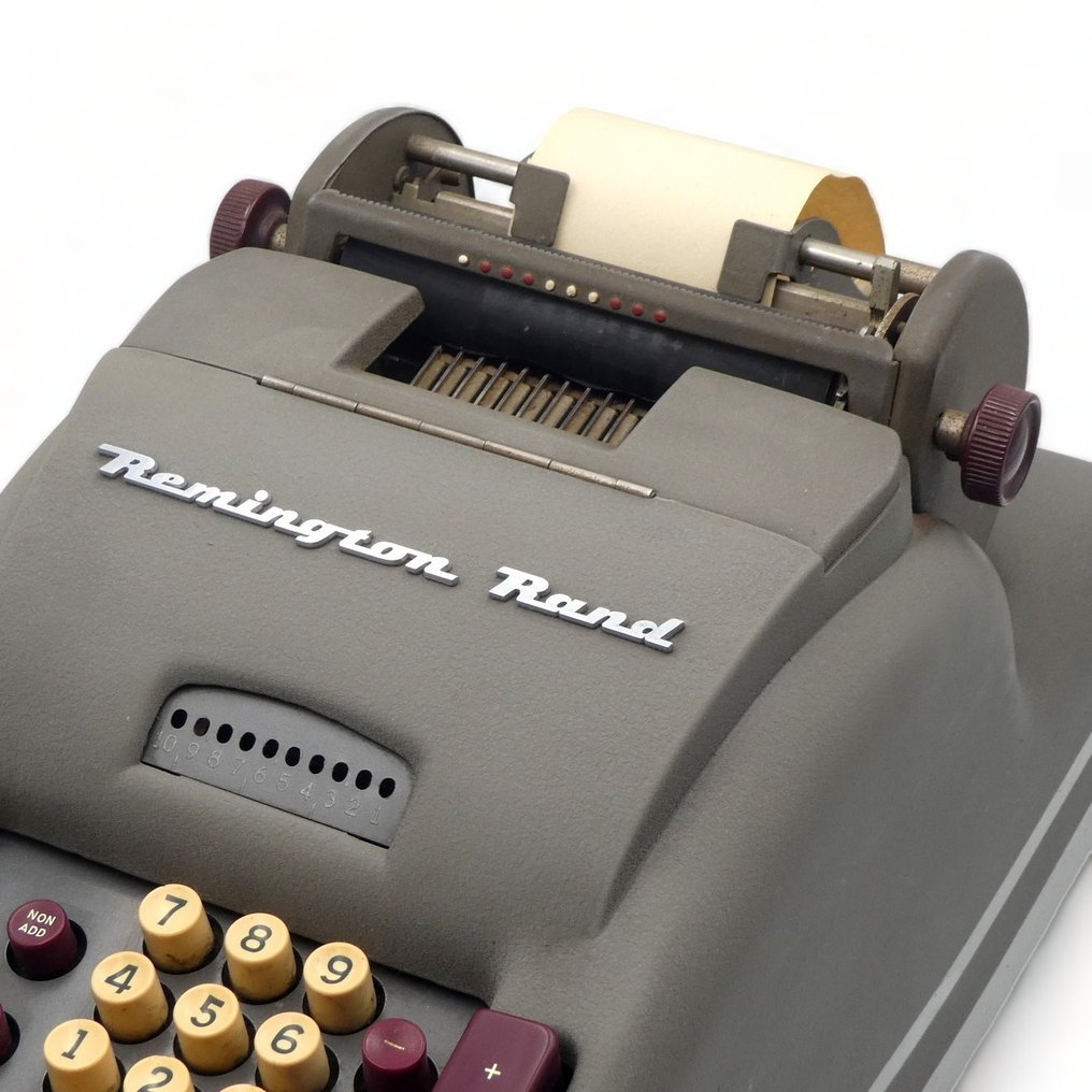 Remington Rand - Calculator - Iron (cast/wrought) - 1940-1950 - Catawiki