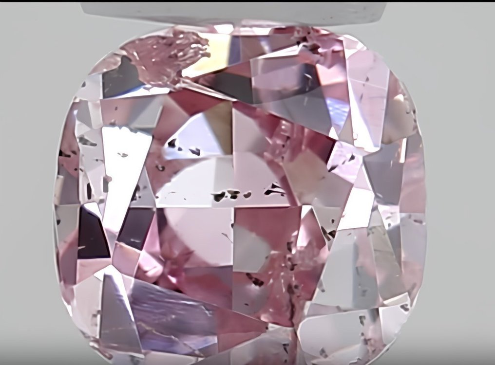 1 pcs Diamond - 0.19 ct - Cushion - fancy intens purplish pink - I2 - Catawiki