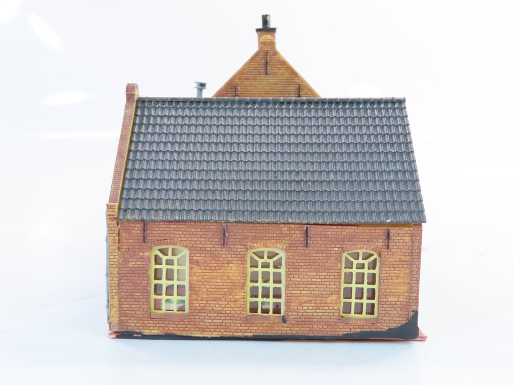 Tilly Models H0 - 87010/87091 - Pienoisjunaradan rakennukset (3 ...