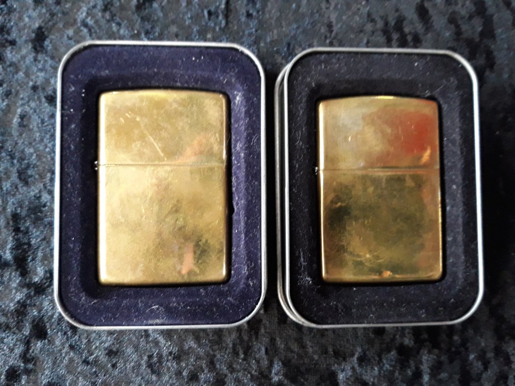 Zippo - 2 vintage Brass Zippo (XVI-XIII) - Pocket lighter - Brass - (4) - Catawiki