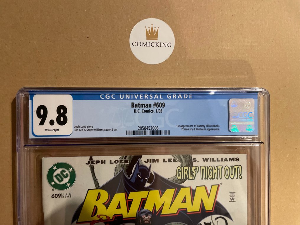 Batman 609 - 1st appearance of Tommy Elliot (Hush) - 1 Graded comic ...