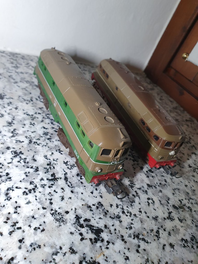 Lima H0 - Locomotora diésel (2) - 2 modelos D342 - FS - Catawiki