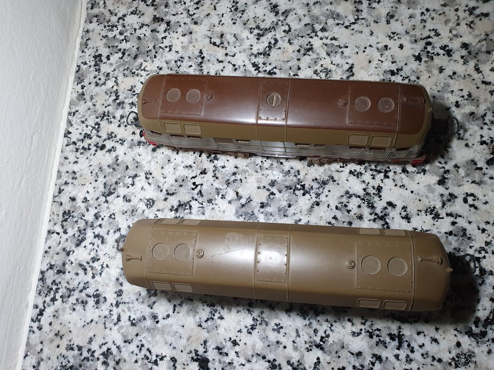 Lima H0 - Locomotora diésel (2) - 2 modelos D342 - FS - Catawiki