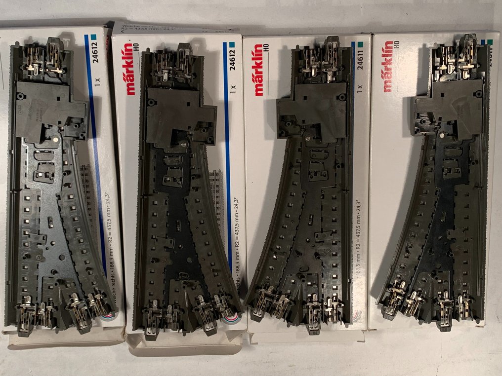 Märklin H0 - 24611/24612 - Model train tracks (4) - 4 switches, new ...