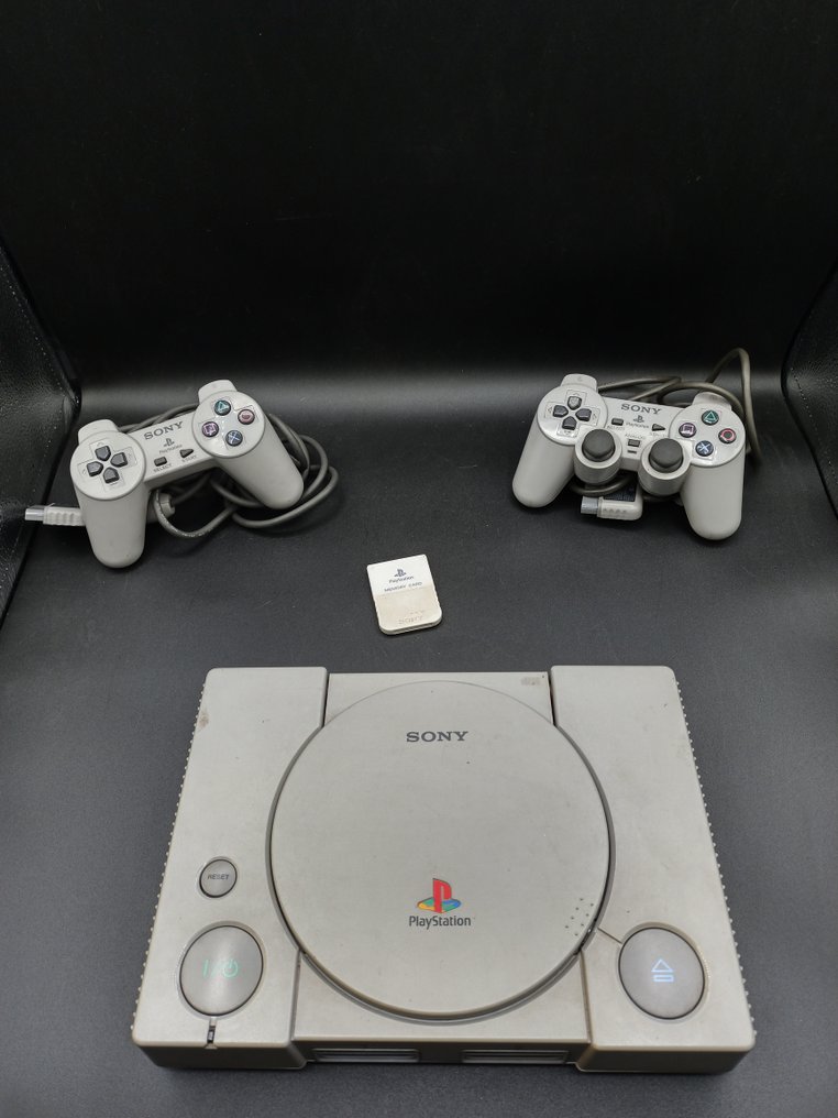 Sony - Playstation 1 (PS1) - Spelcomputer - Catawiki