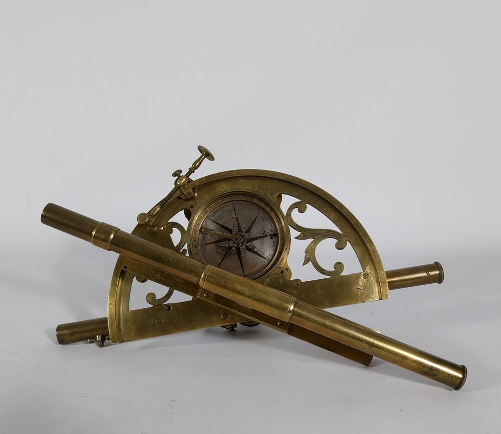 Graphometer - Brass - 1750-1800, Canivet at the sphere in Paris - Catawiki