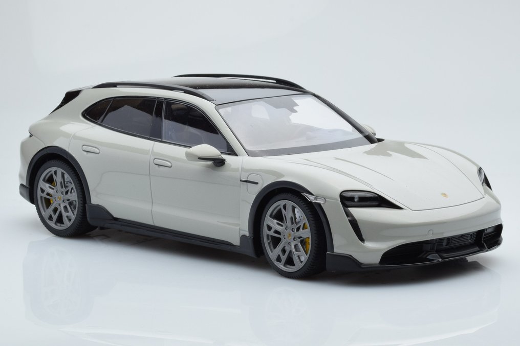 MiniChamps 1:18 - 1 - Model sports car - Porsche Taycan CUV Turbo S 2021 - Limited Edition of ...