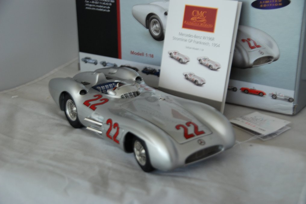 CMC 1:18 - 1 - Model sports car - Mercedes Benz - Catawiki