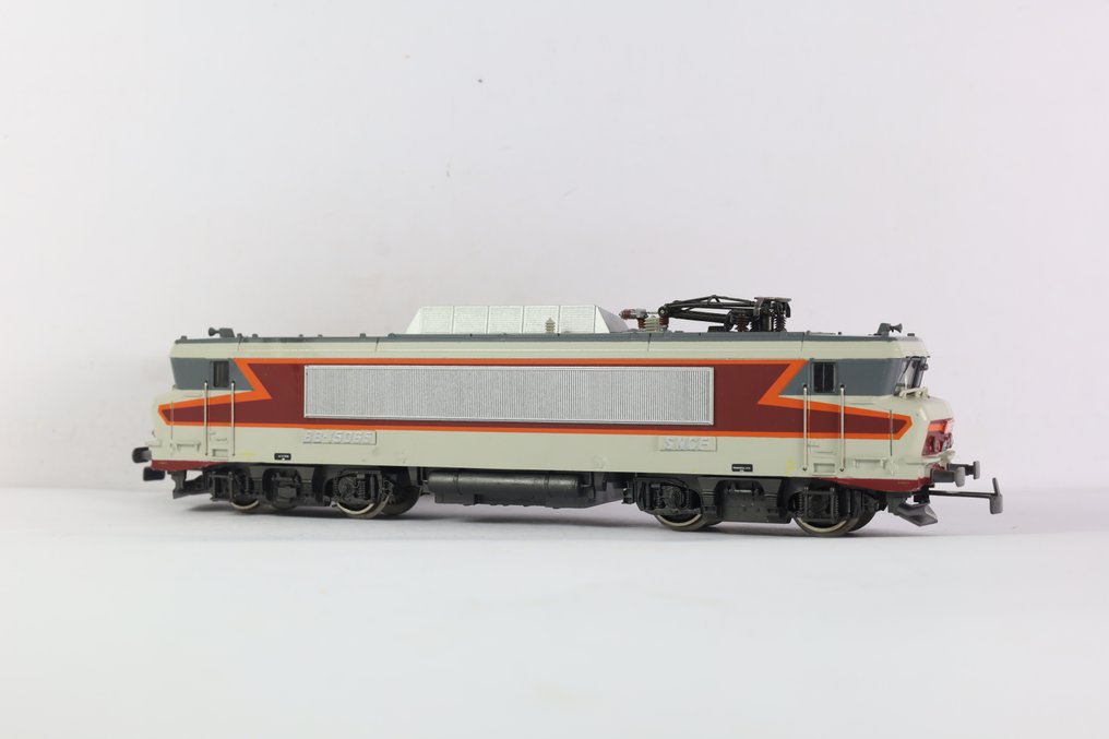 Märklin H0 - 3321 - Elektrische locomotief (1) - BB 15000 - SNCF - Catawiki
