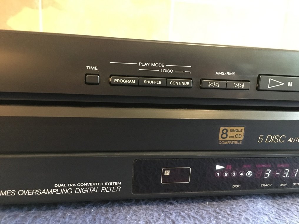 Sony - CDP-C500M 5-disc changer Cd-speler - Catawiki