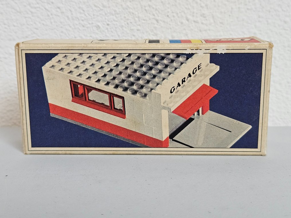 Lego - Système - 236 - Vintage Garage uit 1968 met automatische deur in ...