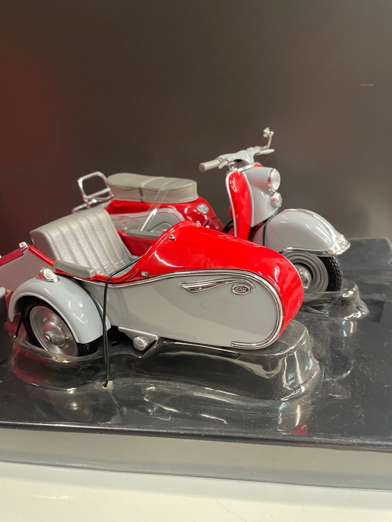 Schuco 1:10 - 1 - Model motorcycle - Zundapp Bella 204 Roller con ...