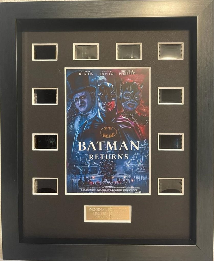 Batman Return (1992) - Framed Film Cells display with COA - Catawiki