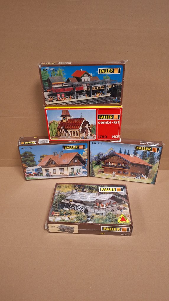 Faller H0 - Model train building kits (5) - Catawiki