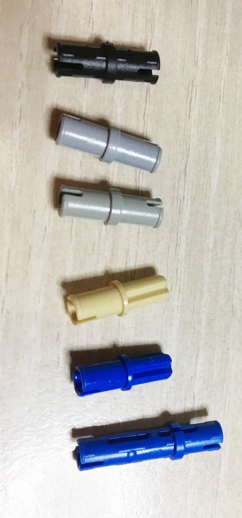 LEGO - Lego Technic articles: pins, connectors, different colours and ...