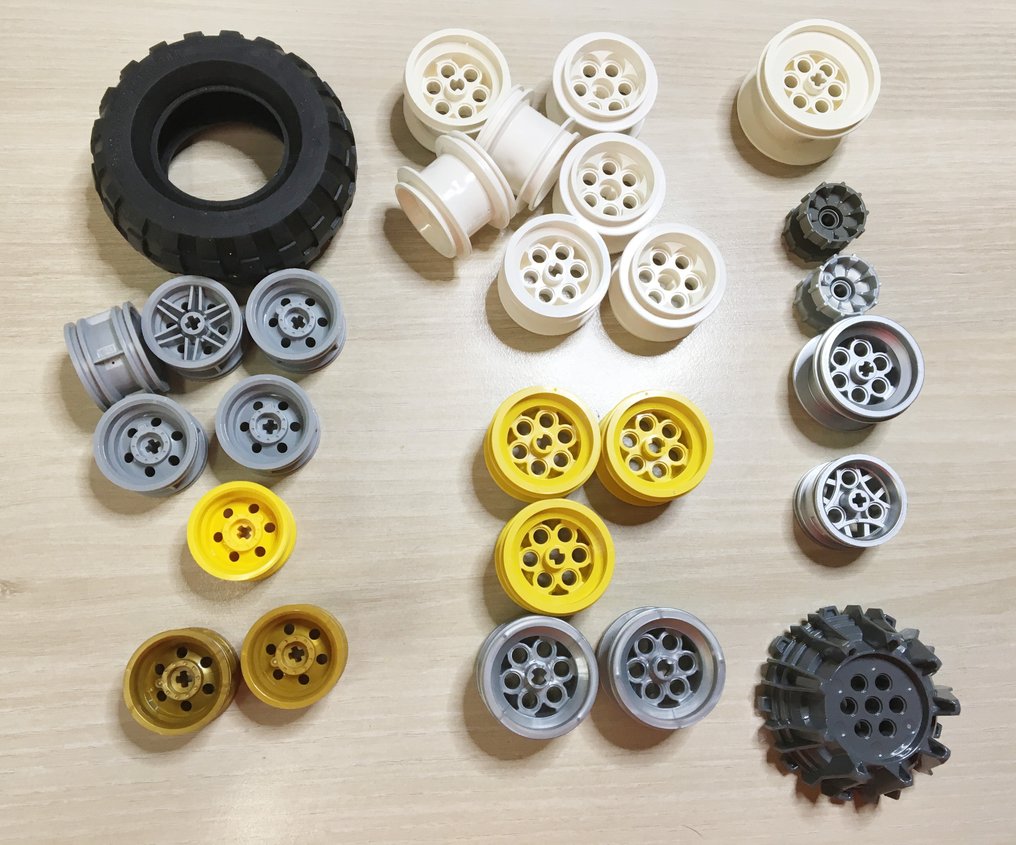 Lego - Lego Technic articles: Rims, Wheels different sizes and designs ...