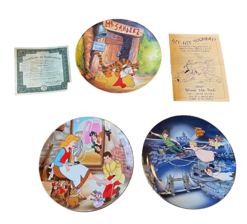 Walt Disney - Hello Pooh + Cinderella + Peter Pan - Catawiki