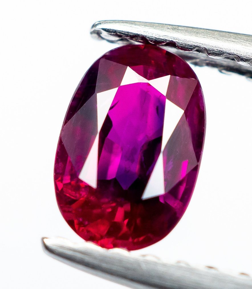 No Reserve - Deep Red (Purplish) (Burma) Ruby - 0.58 ct - Catawiki