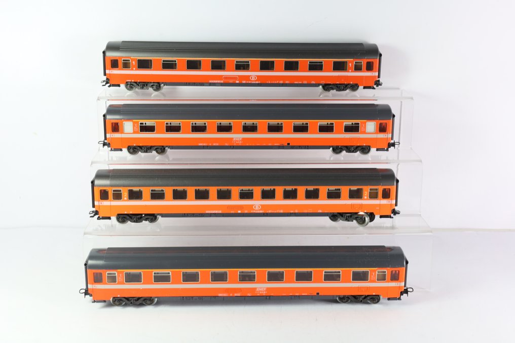 Märklin H0 - 4251/4252/4156 - Wagon de train miniature (4) - 4 voitures ...