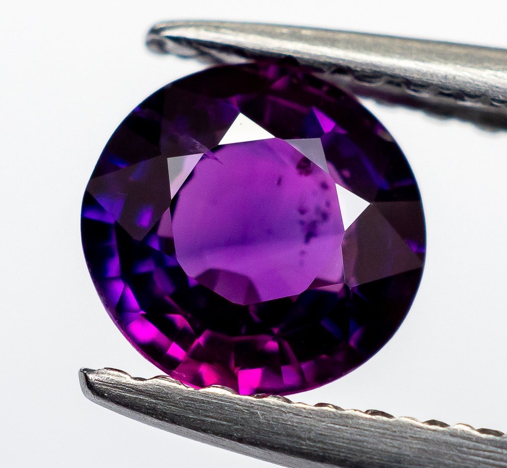 No Reserve - Vivid/Deep Purple-Red (Burma) Ruby - 0.67 ct - Catawiki