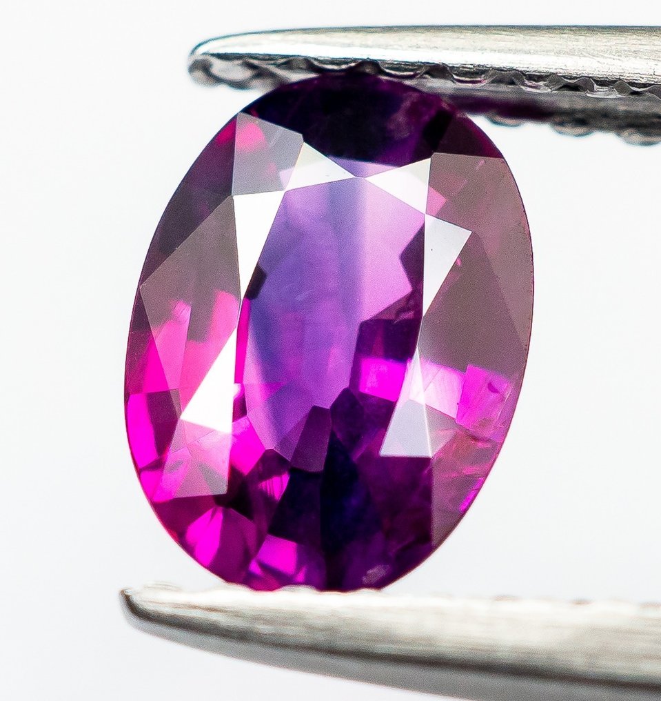 No Reserve - Vivid Purplish Red (Burma) Ruby - 0.72 ct - Catawiki