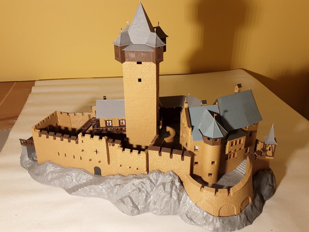 Kibri H0 - 39010 - Modeltreinlandschap (1) - kasteel "Falkenstein" - Catawiki