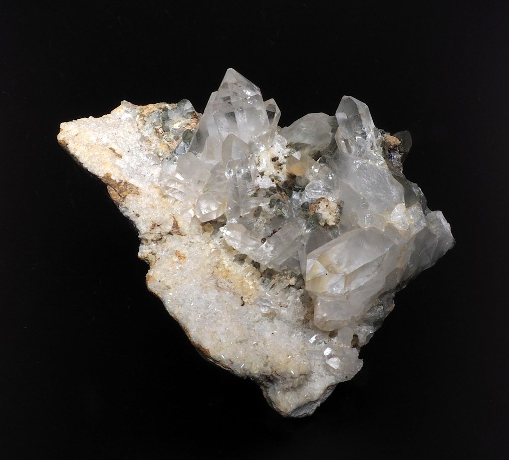 Quartz Crystal on matrix - Height: 11 cm - Width: 14 cm- 500 g - Catawiki