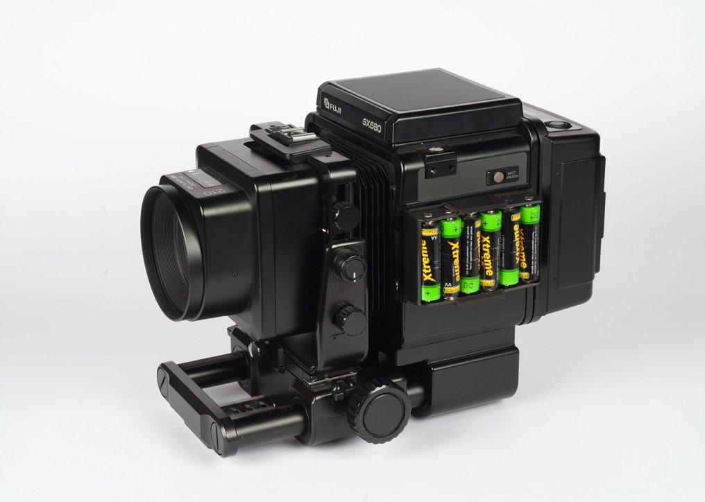 Fuji GX680 Medium format camera - Catawiki