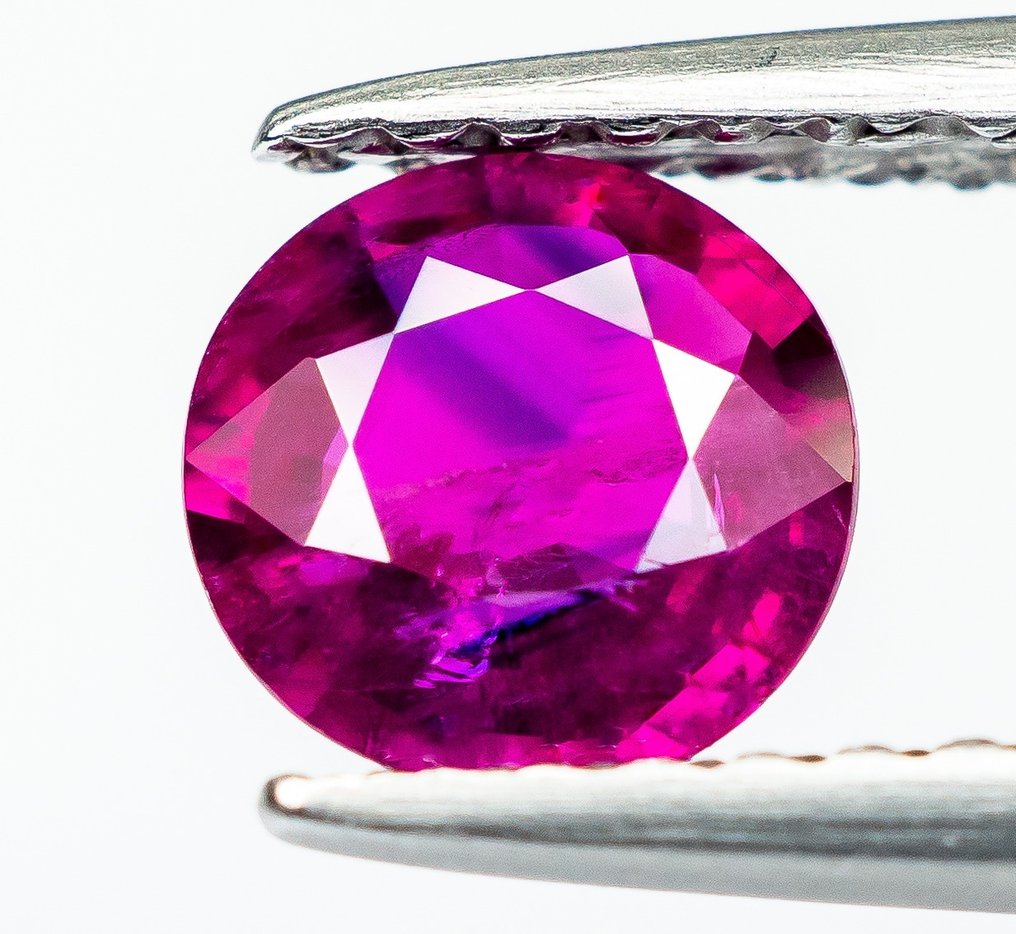 No Reserve - Vivid/Deep Purplish Red (Burma) Ruby - 0.64 ct - Catawiki
