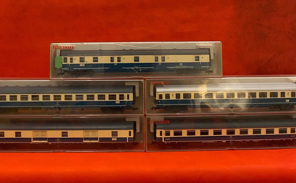 Fleischmann H0 - Model train passenger carriage (5) - Cars - DB - Catawiki