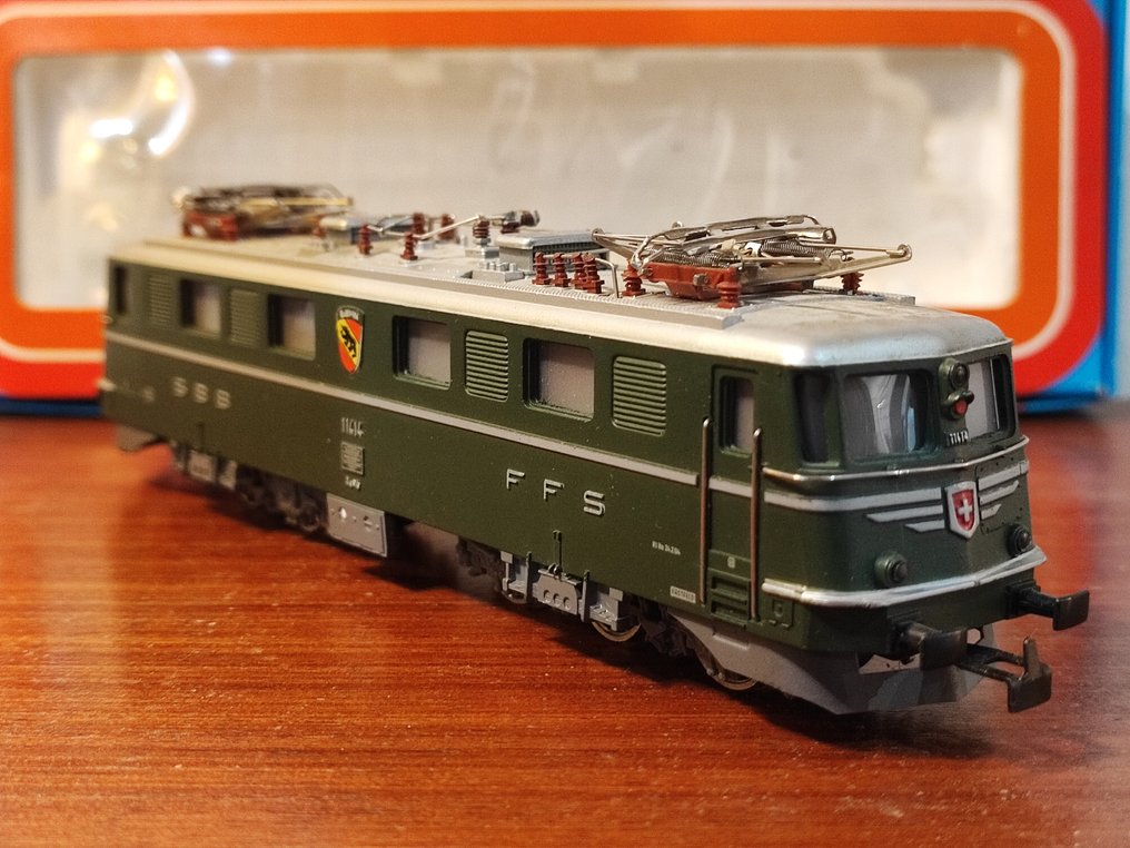 Märklin H0 - 3050 - Electric locomotive (1) - Ae 6/6 - SBB CFF FFS - Catawiki