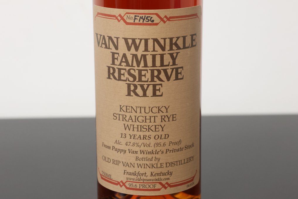 Van Winkle 13 years old - Family Reserve Rye - From Pappy Van Winkle's ...