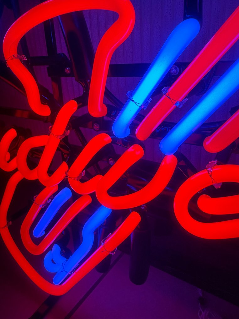 Budweiser Neon Light Sign Glass Metal Catawiki