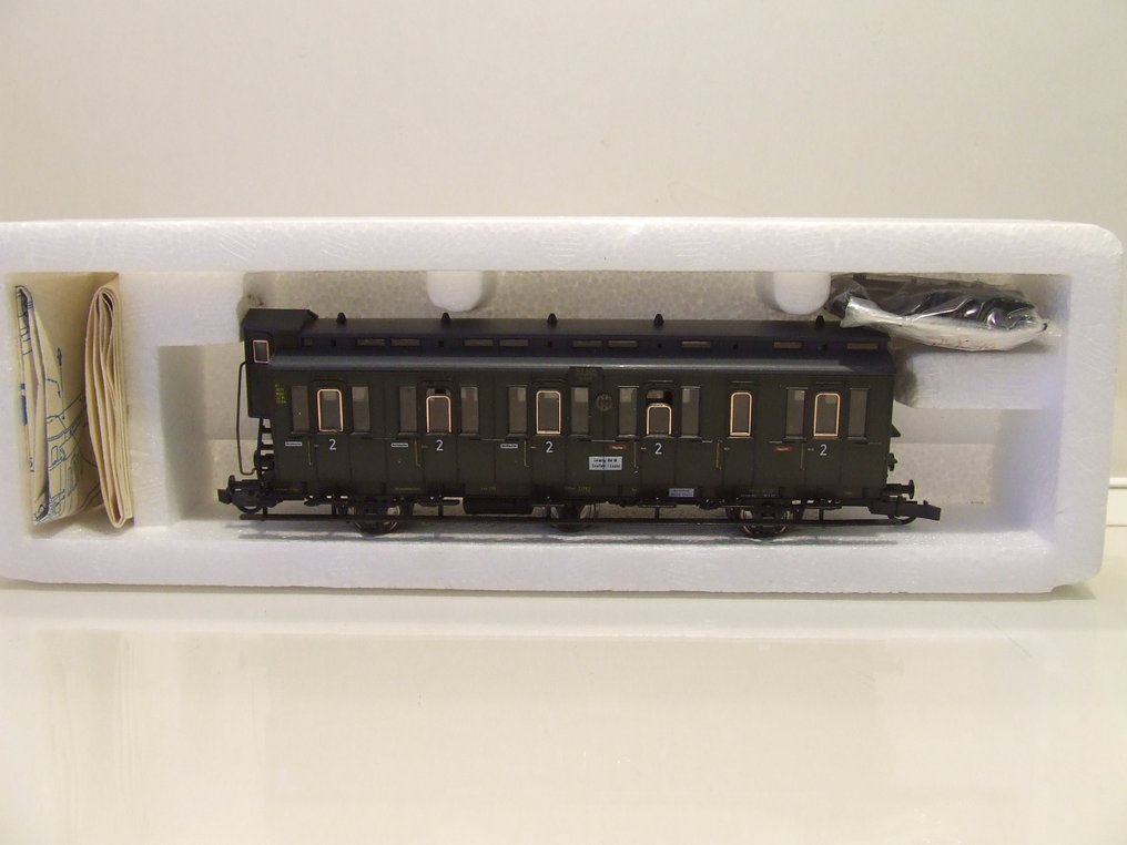 Roco H0 - 44508/44510/44526 - Ensemble de wagons de passagers pour ...