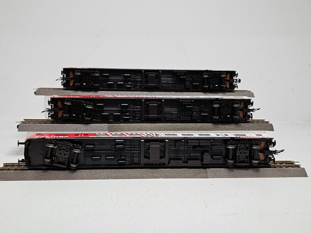 Roco H0 - 44020 - Ensemble de wagons de passagers pour trains ...