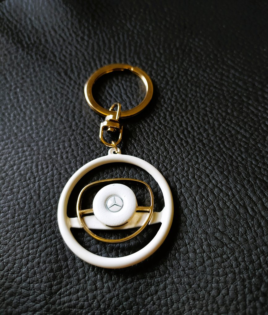 Mercedes-Benz - Key chain (1) - Catawiki