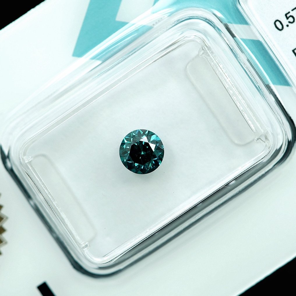 Diamante - 0.57 ct - Brillante - Fancy Intense Greenish Blue - SI2 - Catawiki