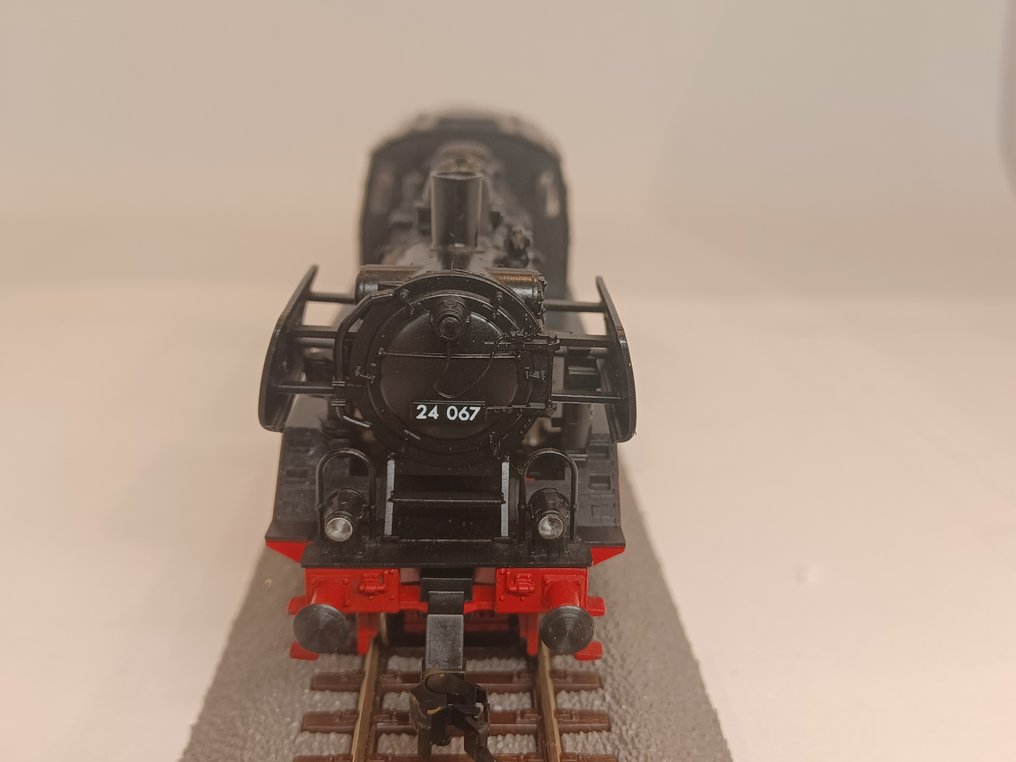 Fleischmann H0 - 4141 - Train miniature (1) - BR 24 - DB - Catawiki