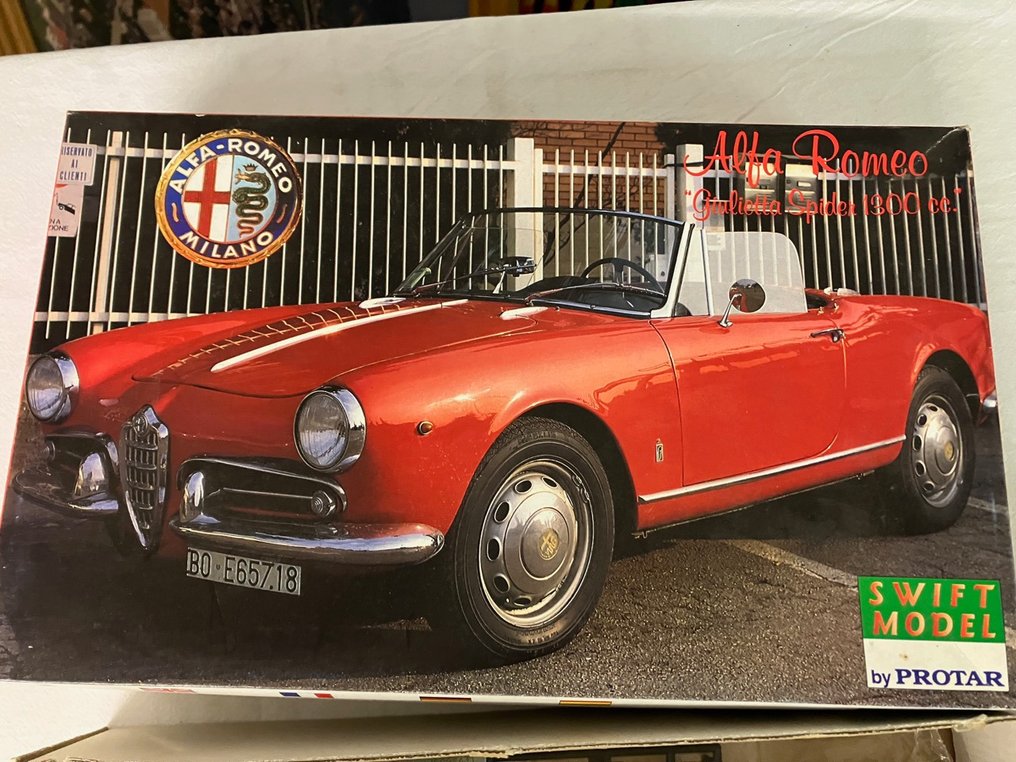 Swift Model by Protar 1:24 - 1 - Voiture miniature - Alfa Giulietta ...