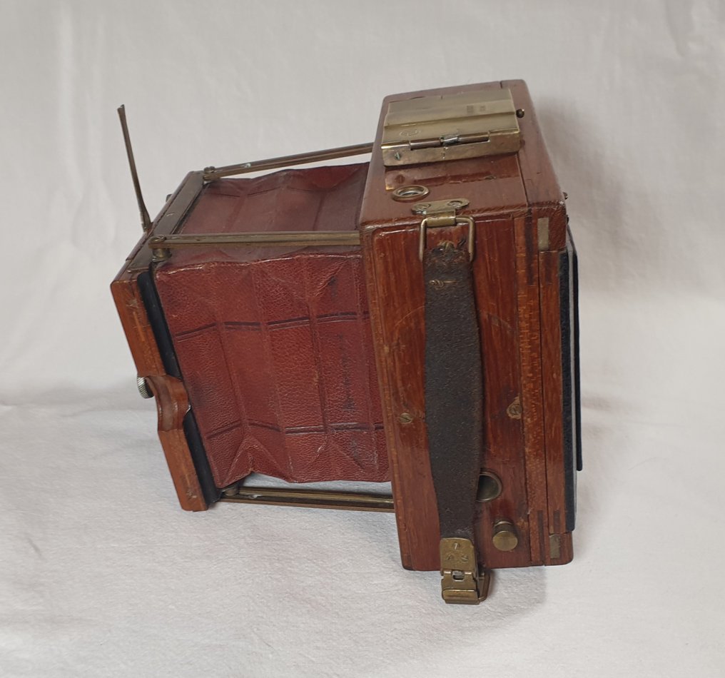 Ernemann Tropen Klapp Camera 9x12-Very Rare Large format camera - Catawiki