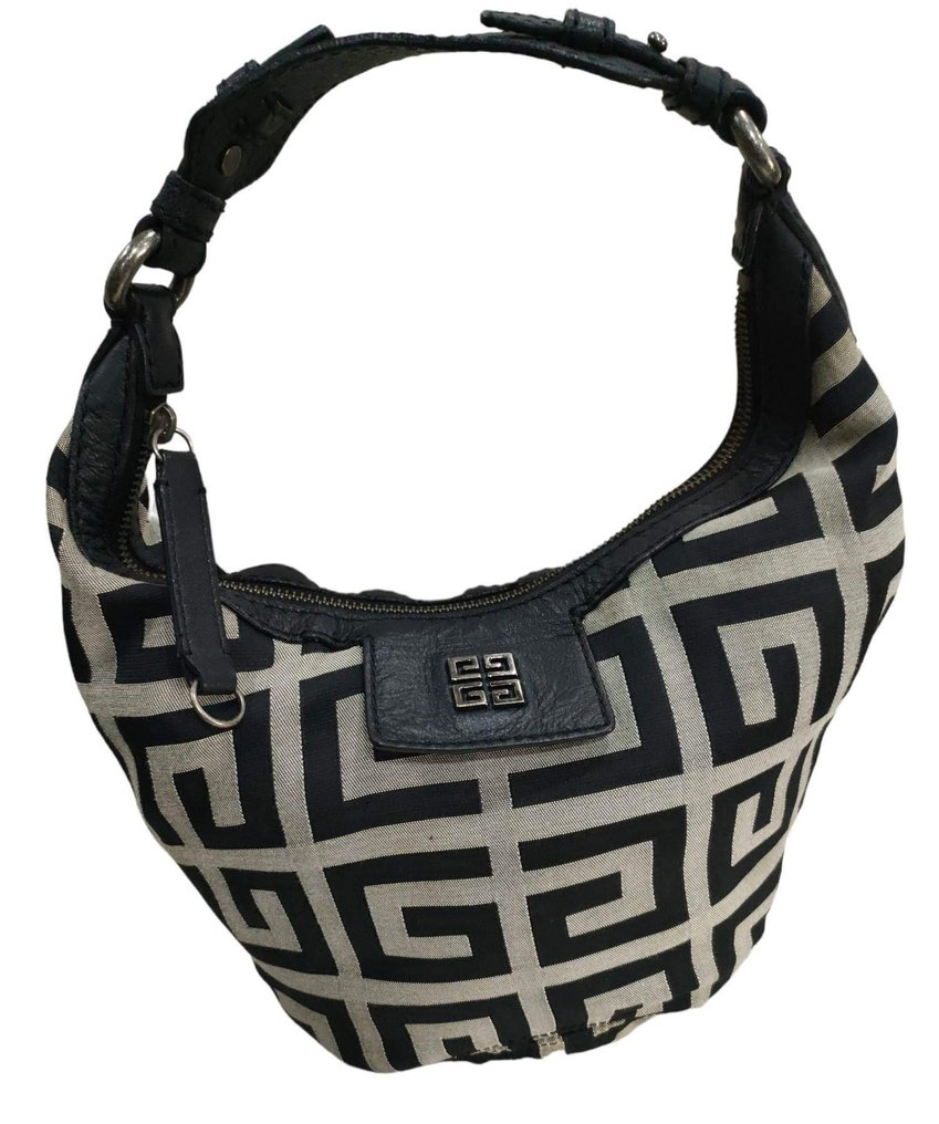 Givenchy - Bag - Catawiki