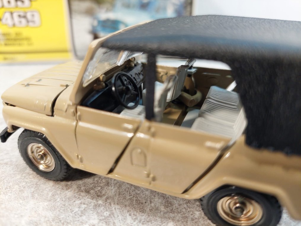 UAZ 469 Made in USSR 1/43 NOVOEXPORT DIECAST MODEL CAR 1:43 - 1 ...