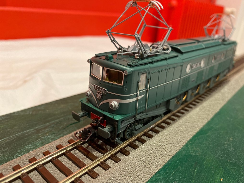 Roco H0 - 73481 - Locomotive électrique (1) - 2D2 - SNCF - Catawiki