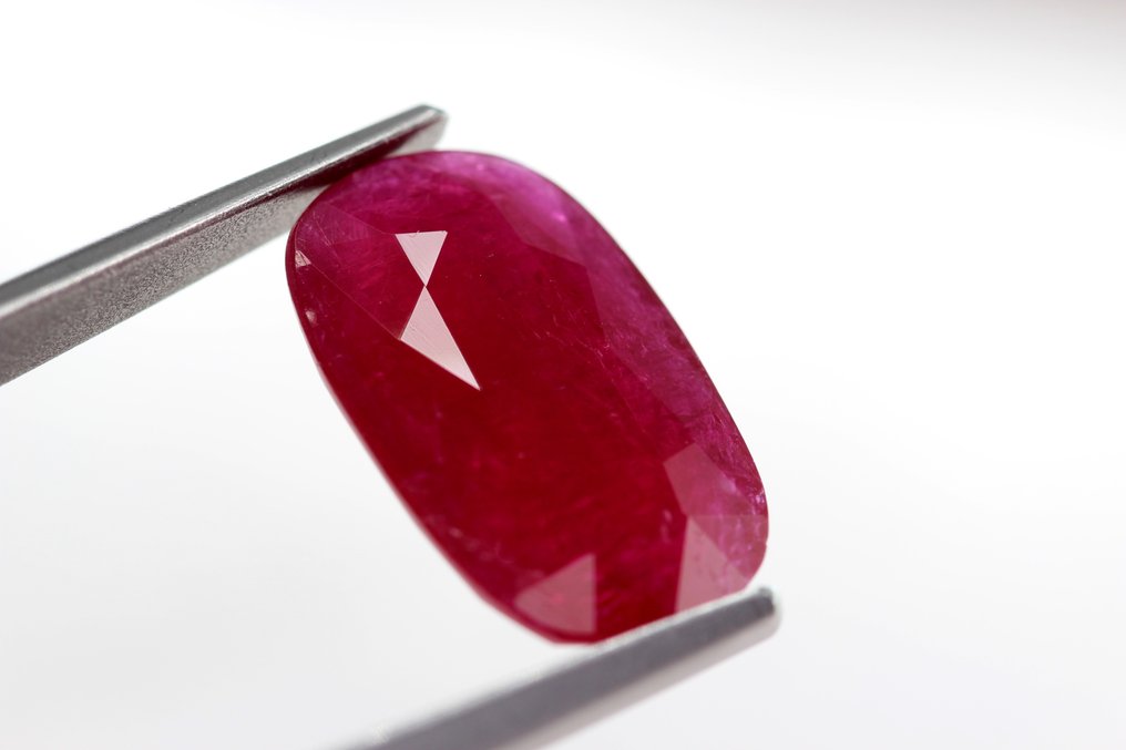 "Rich" Ruby - 5.13 ct - Catawiki