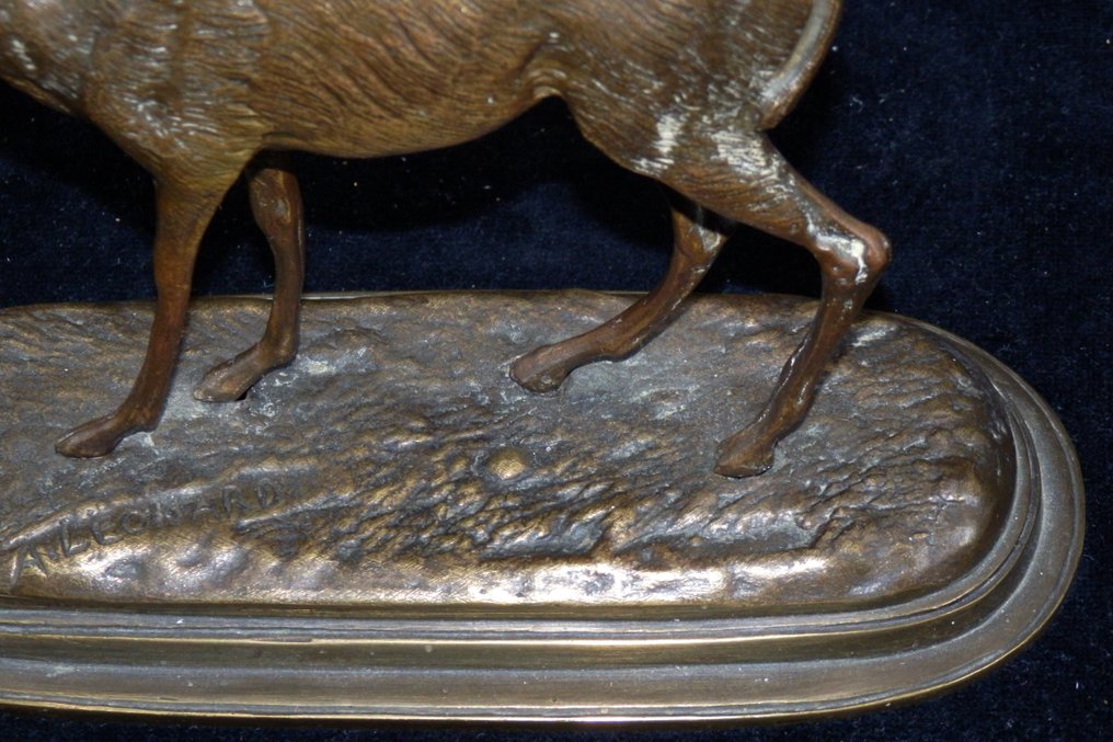 Alexandre Léonard (1821-1877) - Sculpture, Hert - 13 cm - Bronze - Catawiki